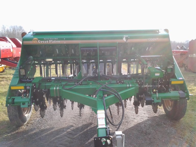 Agricultural Equipment from New Holland | McDowell Implement