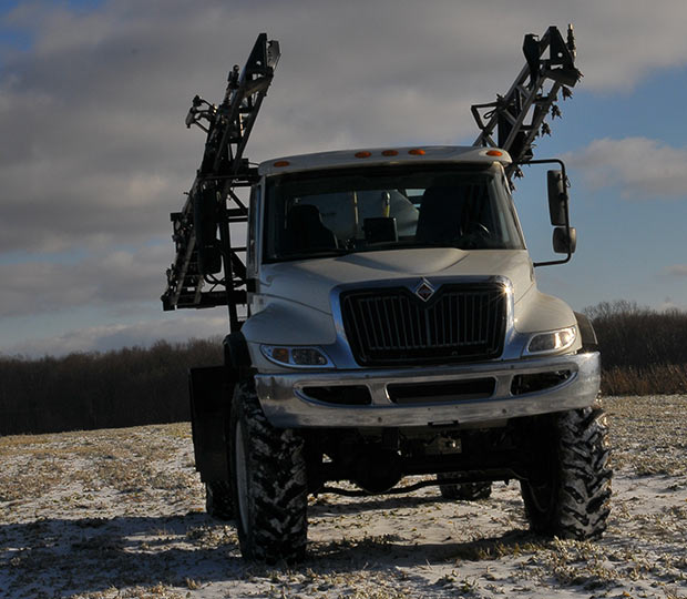 Stahly Sprayer - McDowell Farm Implement Co.