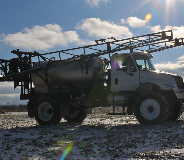 Stahly Sprayer - McDowell Farm Implement Co.