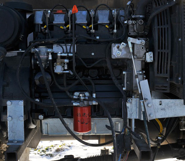 Stahly Sprayer - McDowell Farm Implement Co.